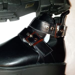 Truffle Collection | Shoes | Nwot Sz639 Womens Truffle Collection Boots ...